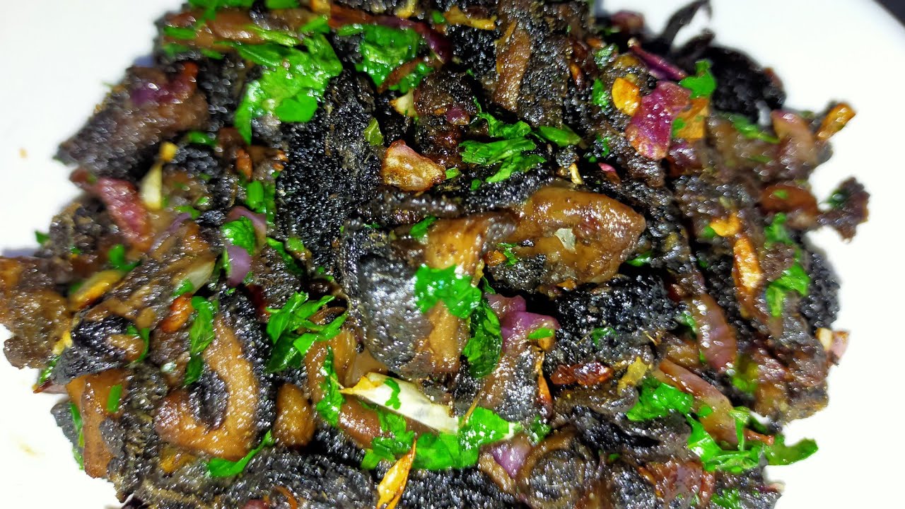 HOW TO PREPARE DELICIOUS DRY FRY MATUMBO (TRIPES) RECIPE - YouTube