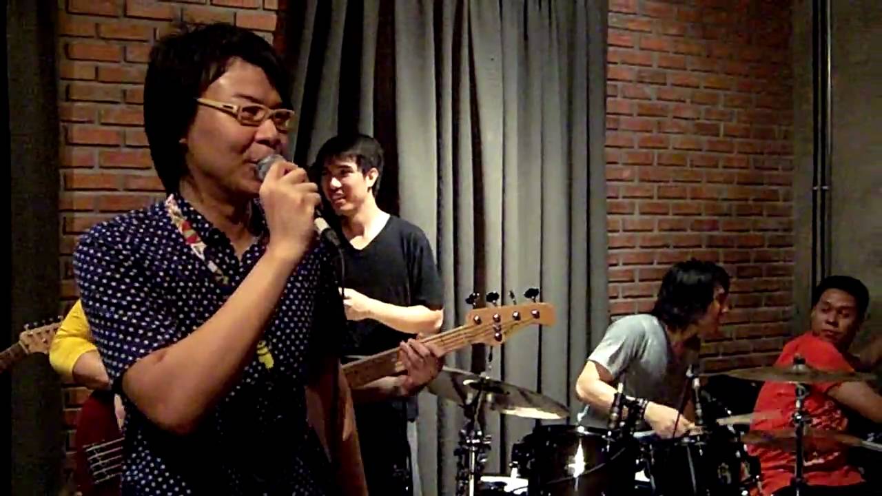 ETC. @ Flow - เช้าไม่กลัว Ft. Cutto Lipta & เป้ Mild - YouTube