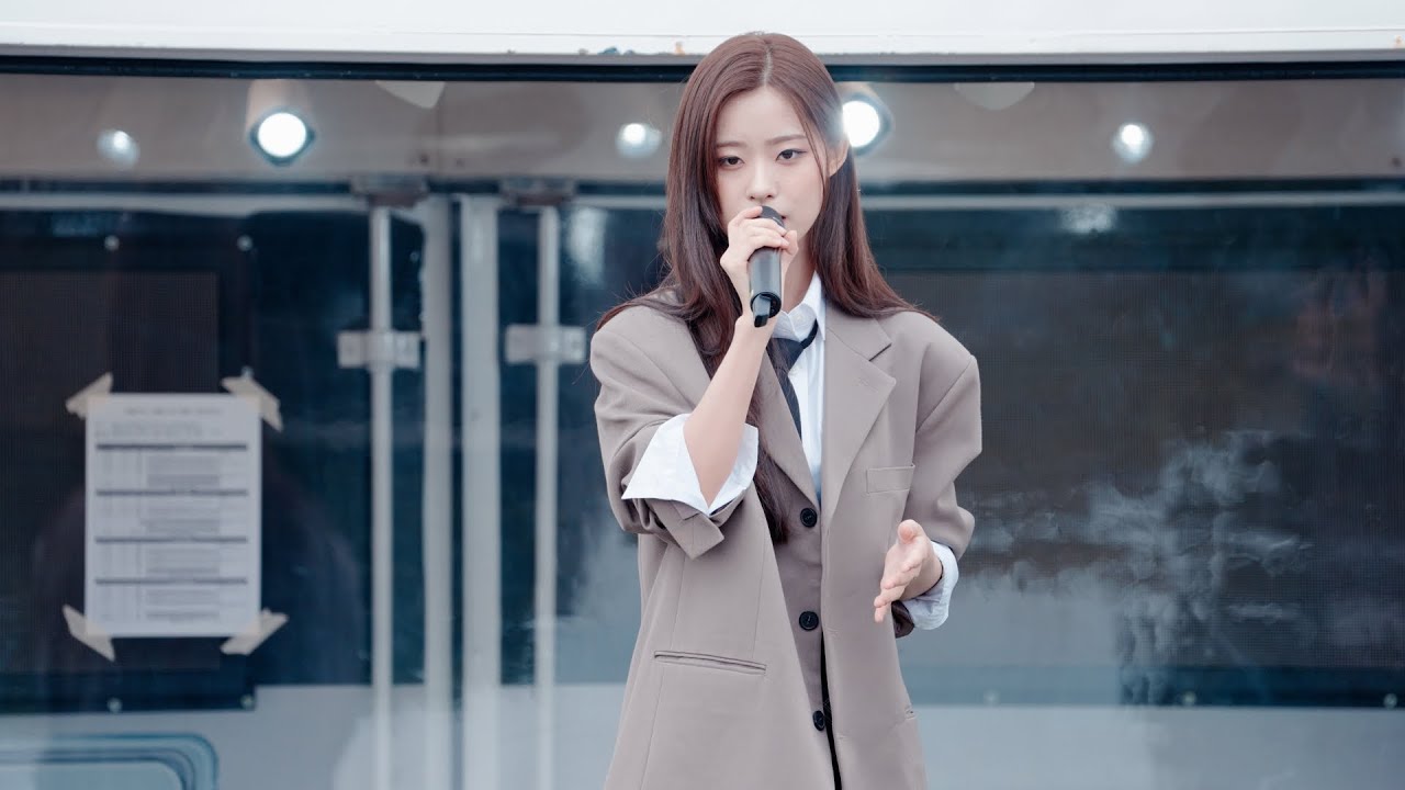 251018 김뭉먕 푸른 시간 속, 우리+끝없는 밤을 가르며+Good Morning (Kim Moong-Myang Fancam ...