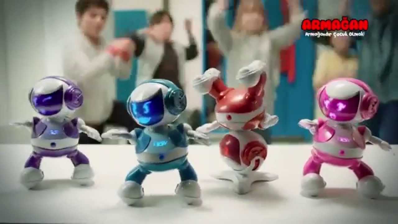 Disco Robo Armağan Oyuncak'ta! - YouTube