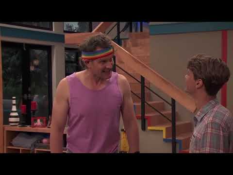 Captain Mom-clip4