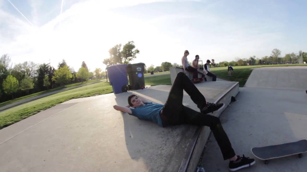 16 Stupid Skateboard Falls! - YouTube