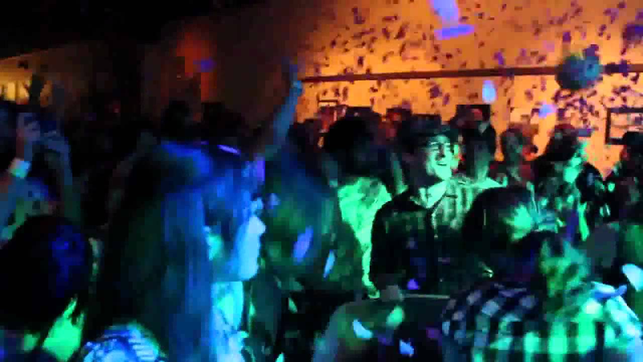 Andy Matchett & The Minks 2011 Antiwarpt Festival Journey! - YouTube