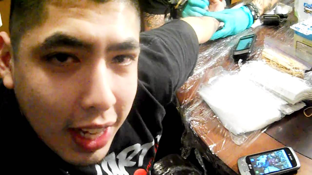 Mondo gettin his Repent tattoo - YouTube