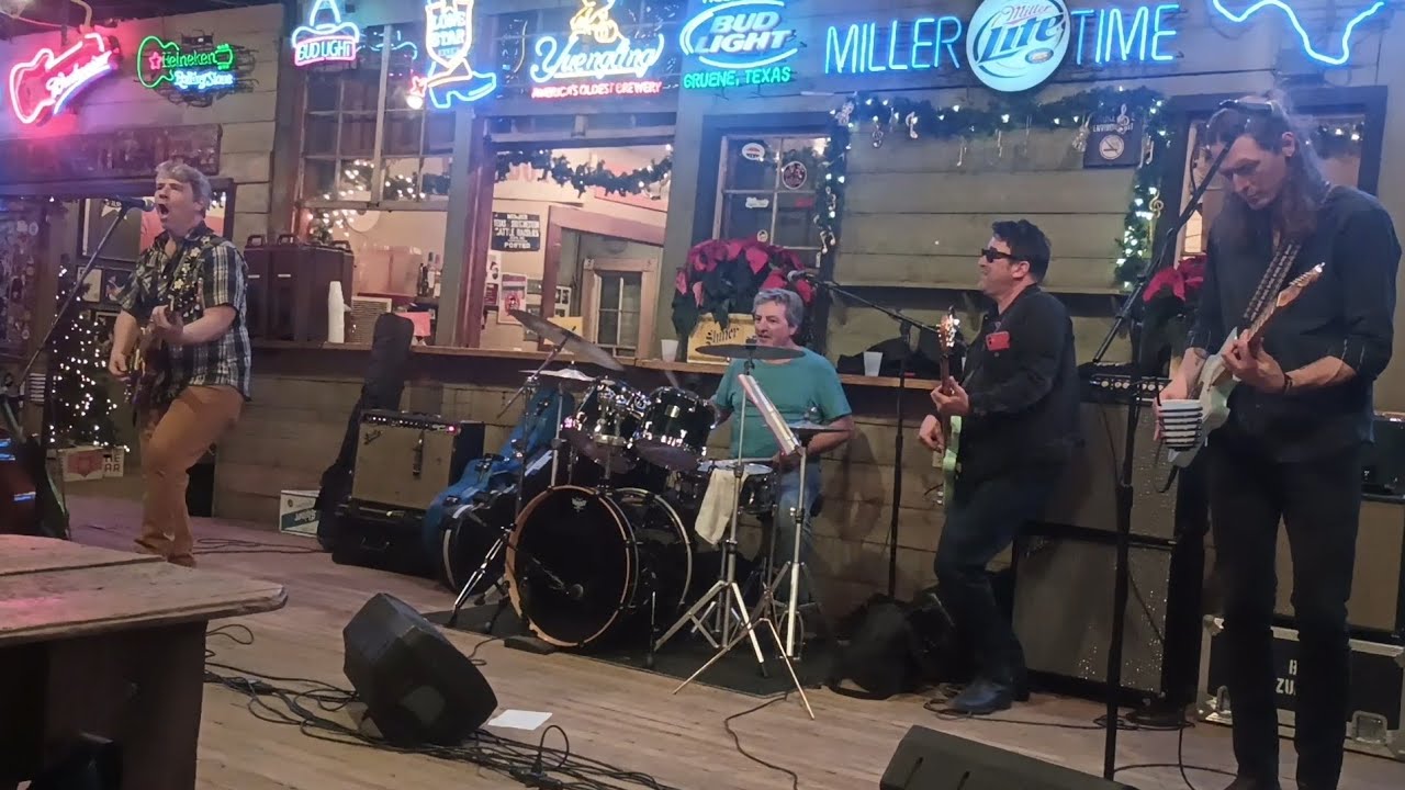 Phil Hurley Band, "Feels Like Home" at Gruene Hall, Dec 3, 2023 - YouTube