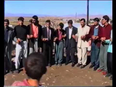 Muş taşoluk köyünde 1995 teki düğün