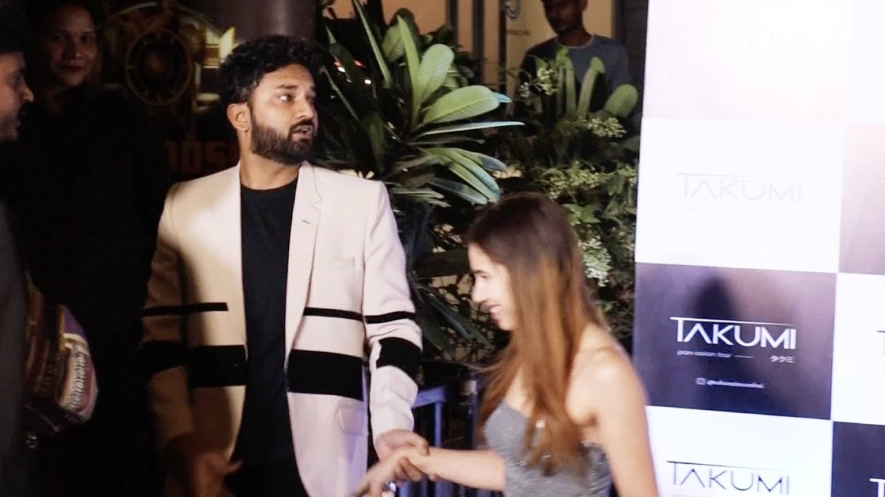 Arun Mashettey With His Wife At Bigg Boss 17 Grand Party Reunion - YouTube