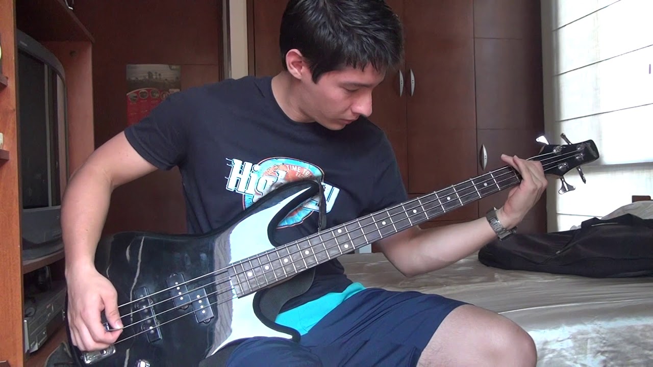 Coldplay - Politik - Bass Cover. - YouTube