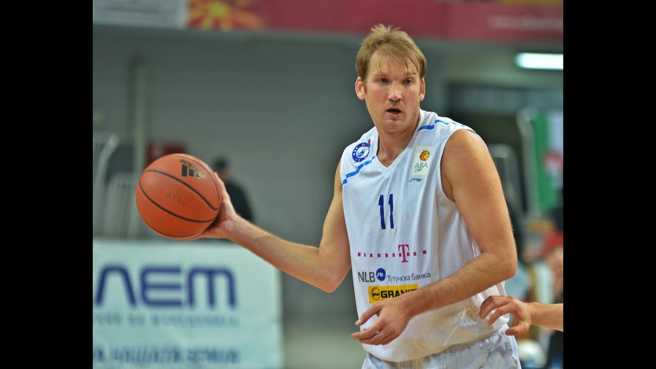 Todor Gečevski MVP (MZT Skopje - Union Olimpija 02.02.2013) - YouTube