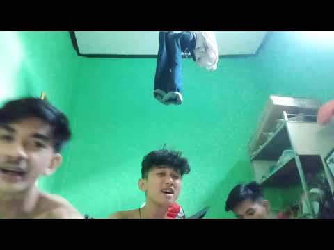 Kekasih Bayangan cover trio lepas baju
