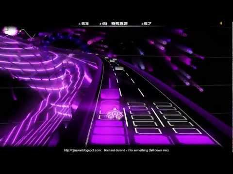 MIKE Playes Audiosurf - Richard Durand - Into Something (Fall Down Mix)