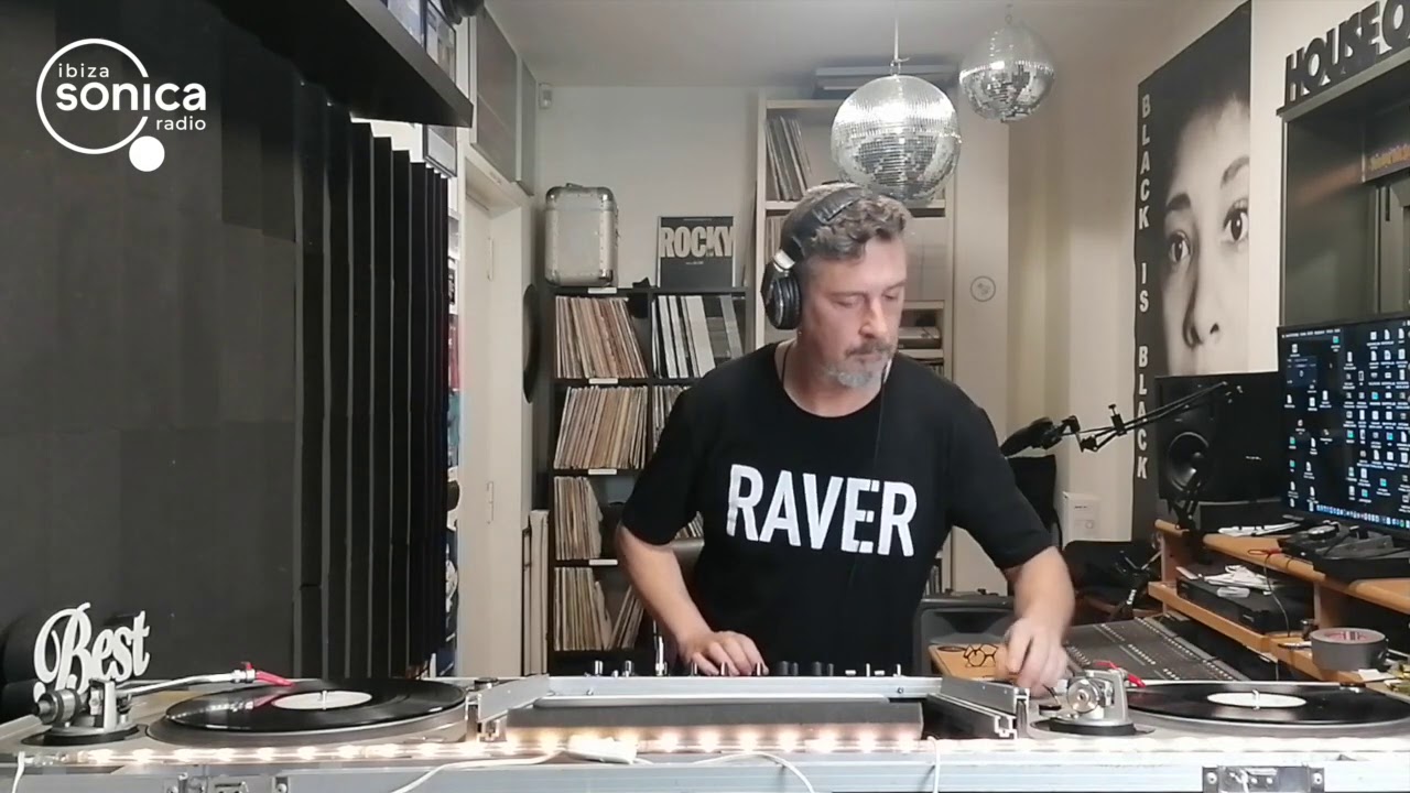 #075 Dance Criminal - DJ Ino - YouTube