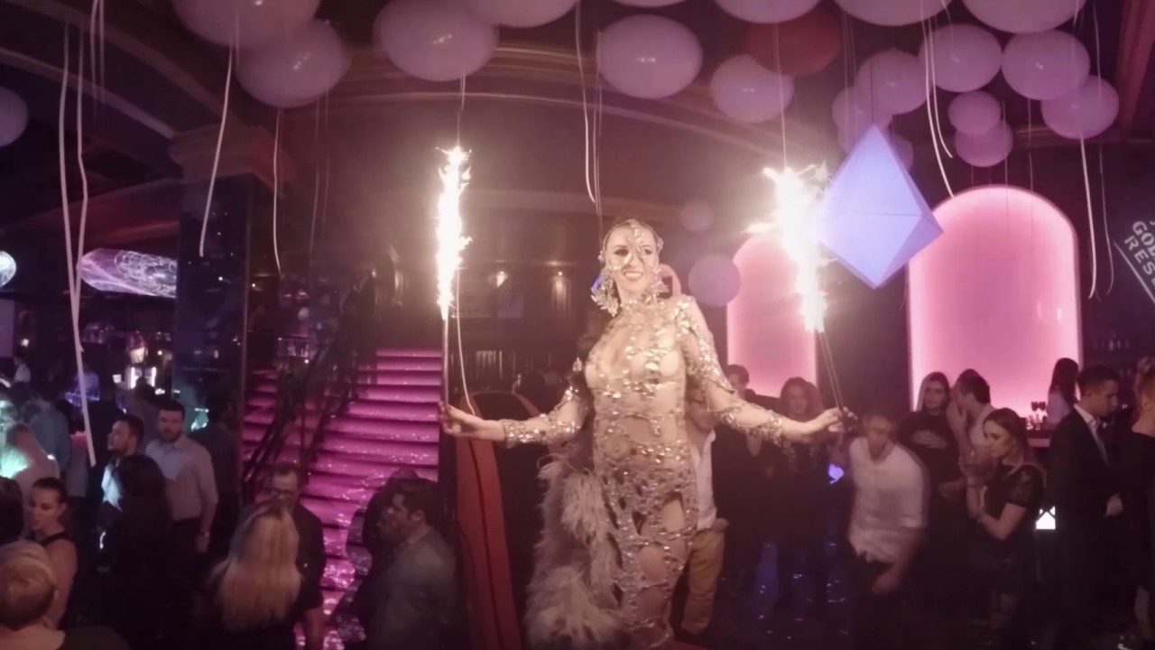 Exclusive Night dance show in club Bank - YouTube