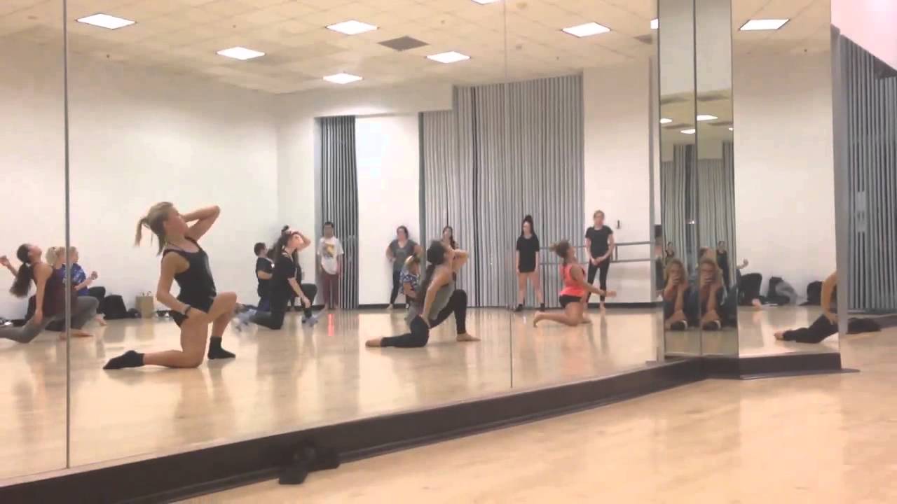 Alexa Santa: Contemporary - Hailey Hoffman choreography - YouTube