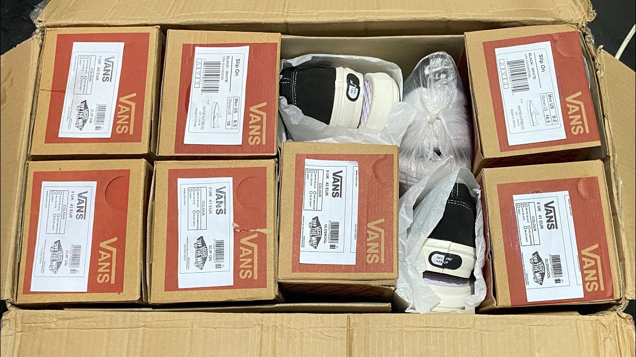 UNBOXING SEPATU VANS 1 BOX - YouTube