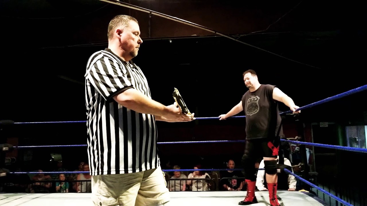 Bonecrusher vs Cody Hawk - YouTube