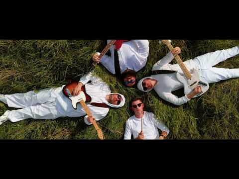 FOLYA | 'Chmura' | Official Music Video - YouTube