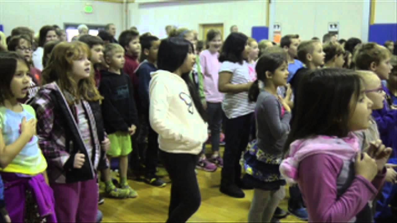 Students Sing National Anthem - YouTube