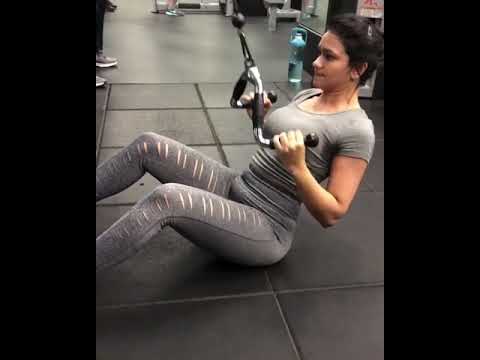 Richi shah amazing workouts in gym - YouTube