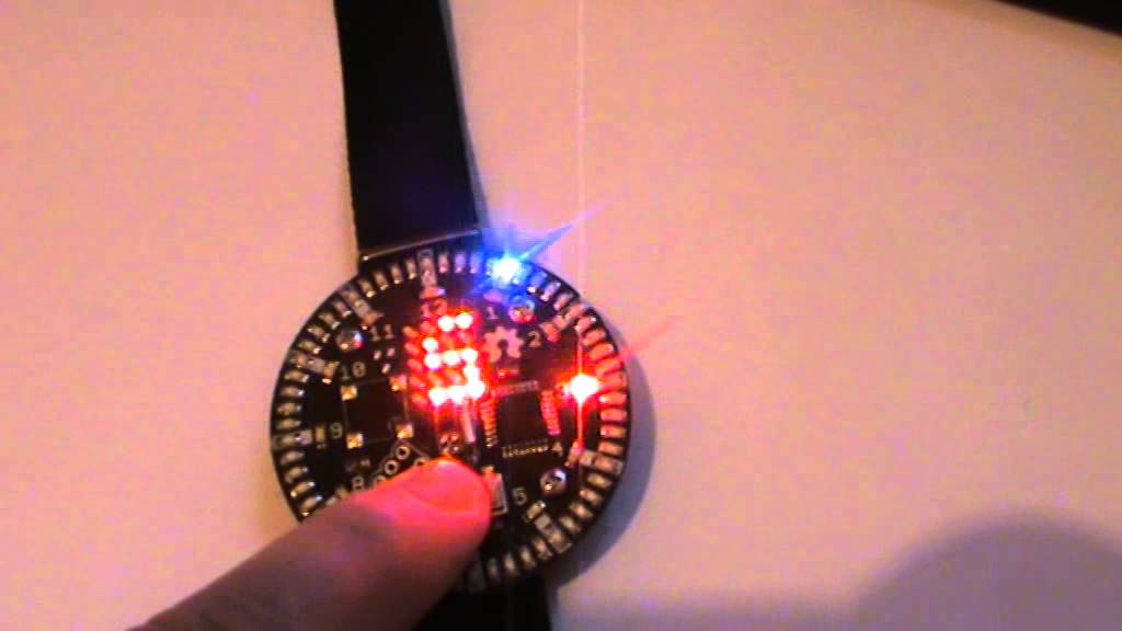 92 led round circle watch charlieplexed + 4x5 matrix - YouTube