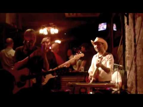 Todd Deatherage/Drew bass solo/She Leaving Me - YouTube