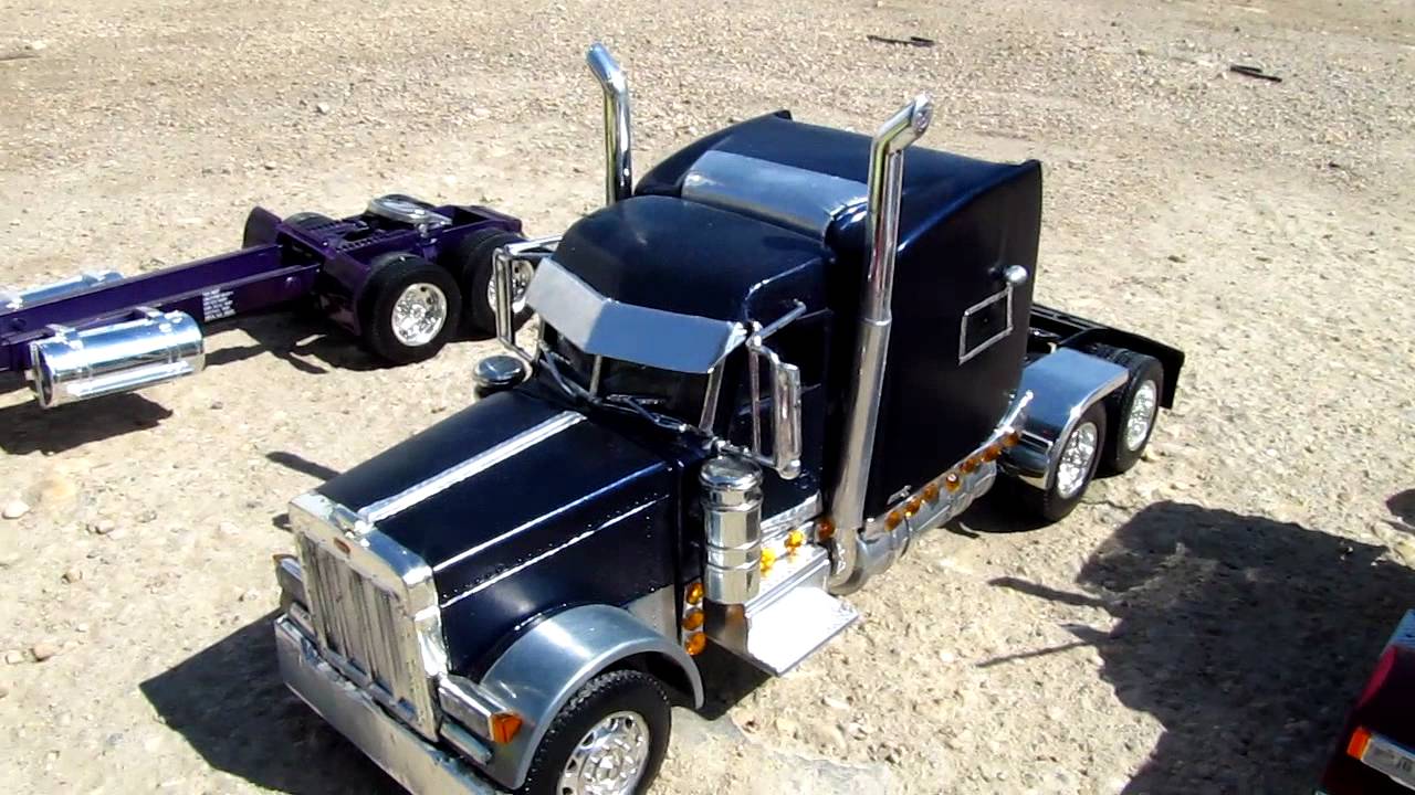 My Peterbilt Model Trucks: Different cab/sleeper combinations - YouTube