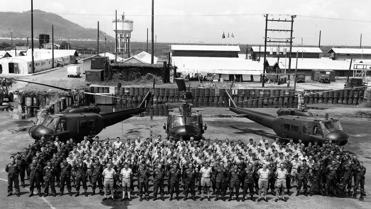 Life after Vietnam | Huey Pilot Bob Redman | RAAF 9 Squadron - YouTube