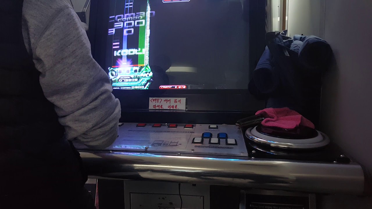 [EZ2DJ: BERA] Minus 1 ~space mix~ HD 25.02 - YouTube