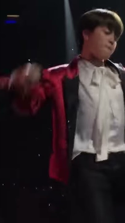 [FANCAM] BTS THE WINGS TOUR SYDNEY JIMIN SEXY HOT MOMENT BODY ROLL - YouTube
