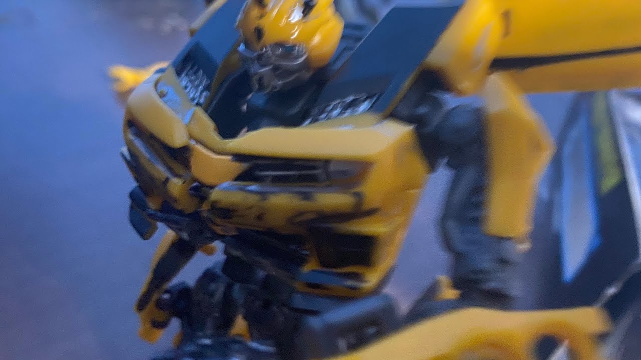 Bumblebee stop motion test - YouTube