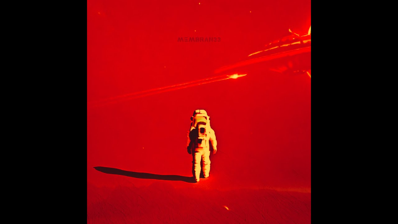 MEMBRAN33: "Space Traveller Omega". Melancholic Drone Ambient. - YouTube