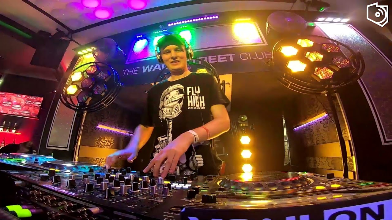 Matt Bukovski Polish DJs Chart 2021 - YouTube