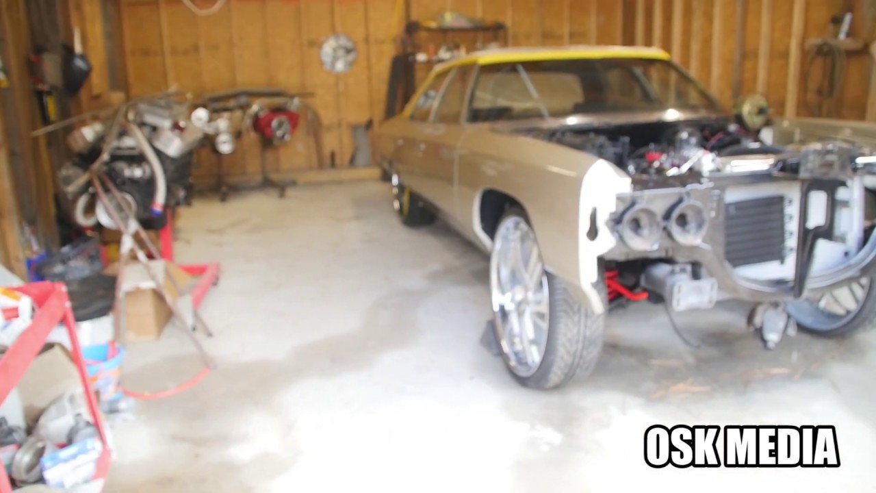 DONT PANIC CUSTOMS 4 DOOR DONK SUPER SQUATTING ON 26 INCH COR WHEELS ...