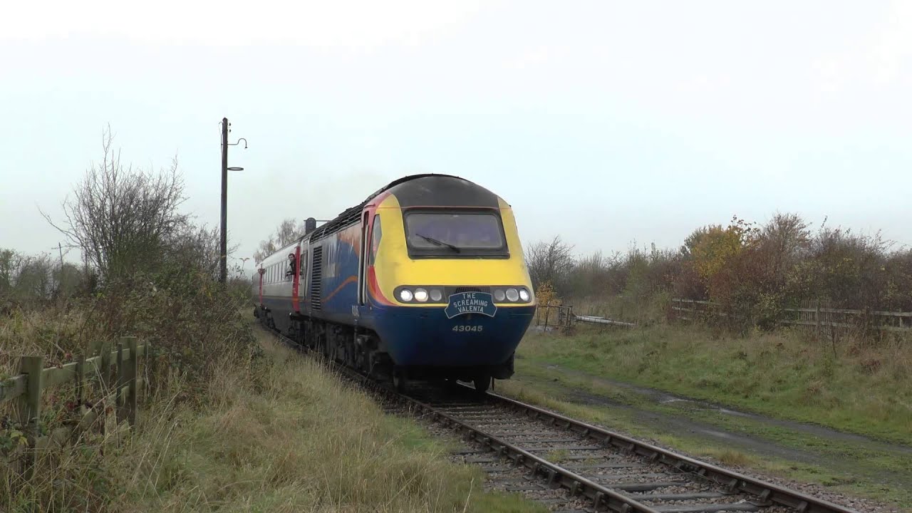 EMT HST 43045 + 43054 Arrive at Ruddington GCR Nottingham 15/11/2014 ...