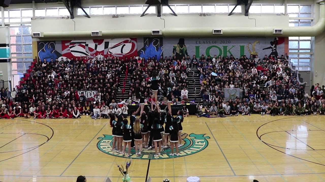 BOTC 2019 Cheer Performance Frosh Soph - YouTube