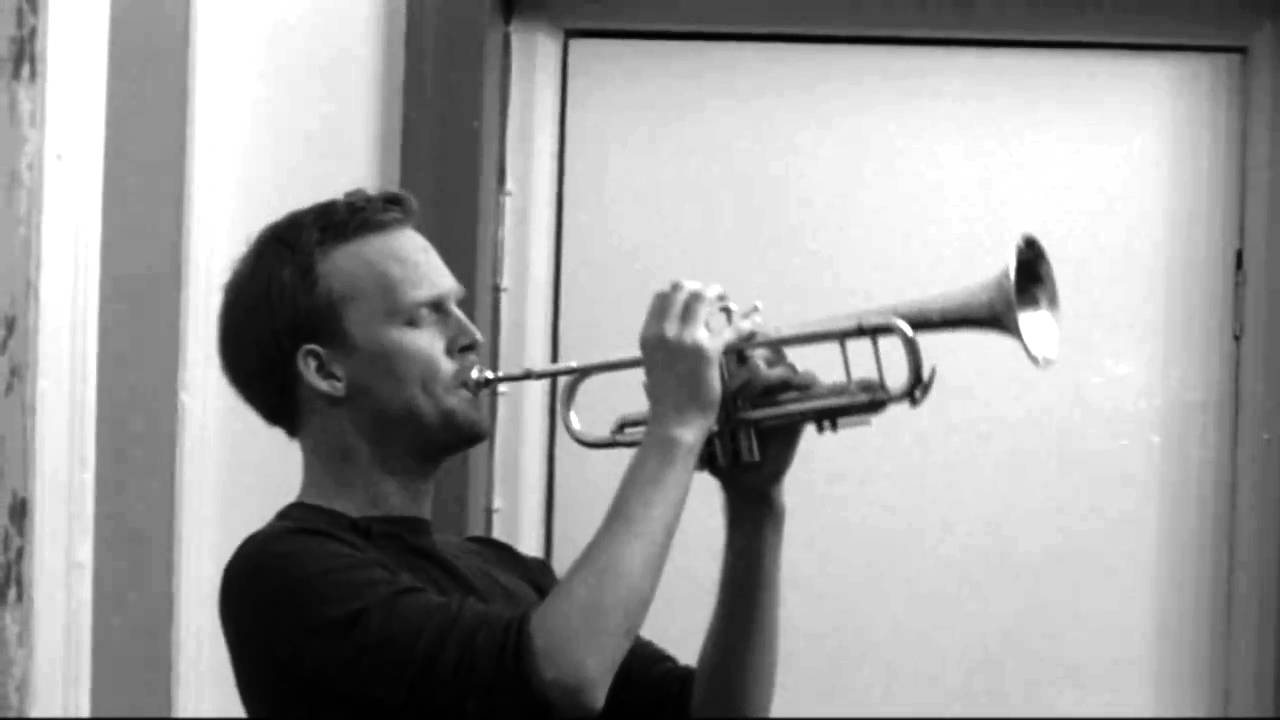 Chris Tobin - Ain't Misbehavin' - YouTube