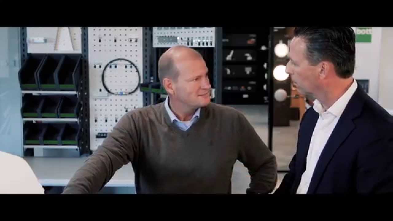 Van Spijk.nl : Presentatie VSA ( verlichting en handgereedschap ) - YouTube