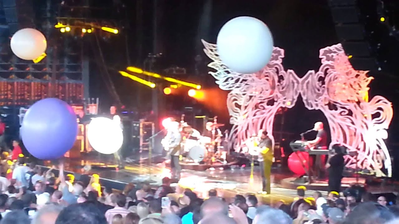 Keep On Rockin Me Baby - Steve Miller Band - YouTube