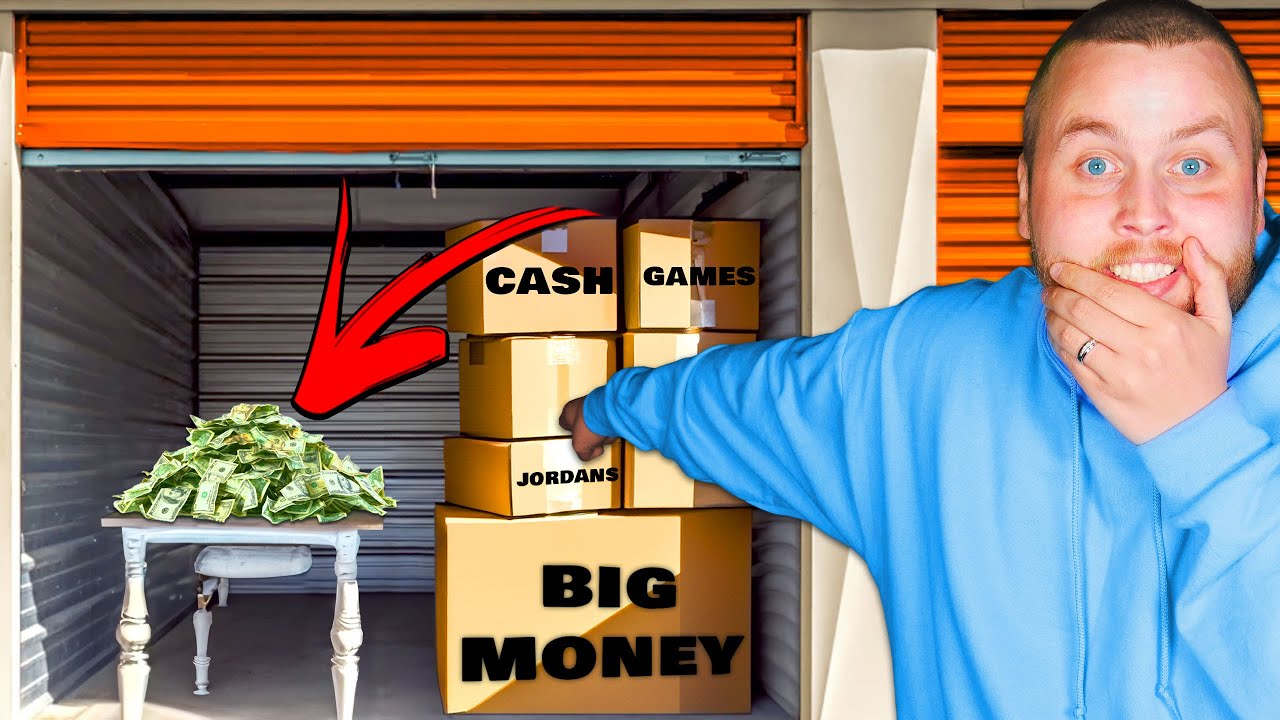 I Bought a Storage Unit with MONEY Visible From The Door! - YouTube