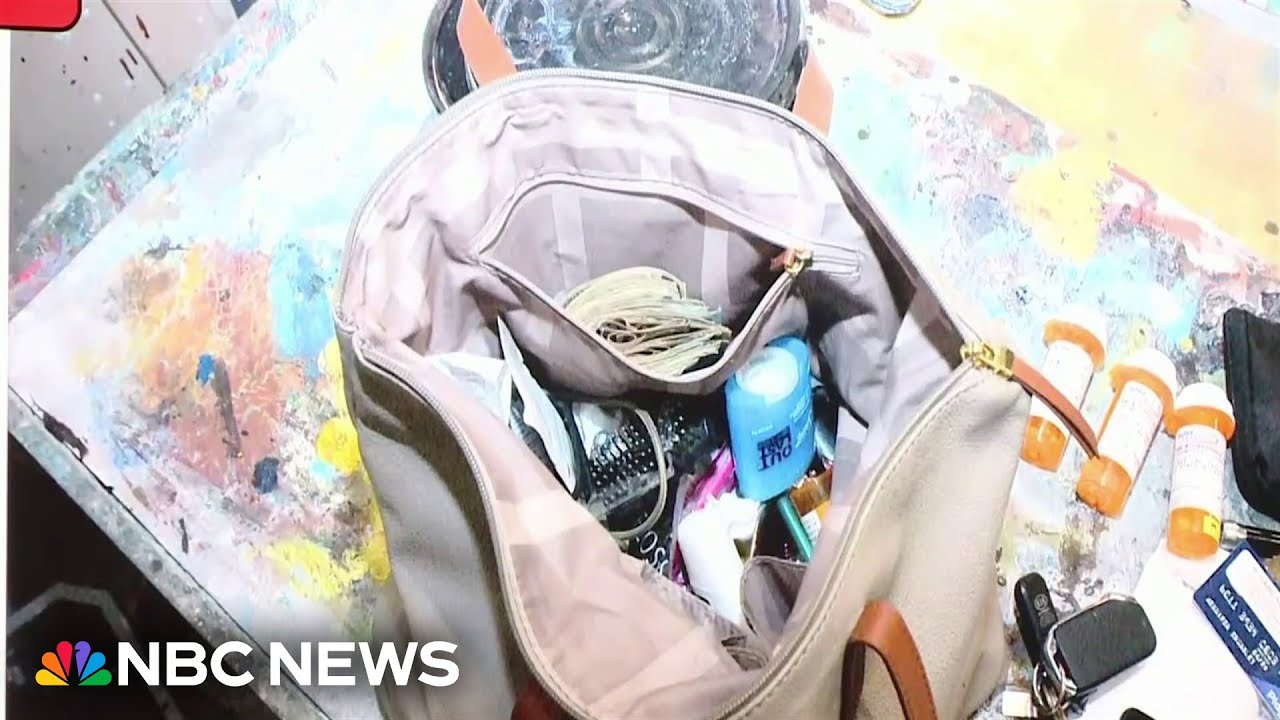 Jury in Jennifer Crumbley trial shown police video of arrests - YouTube