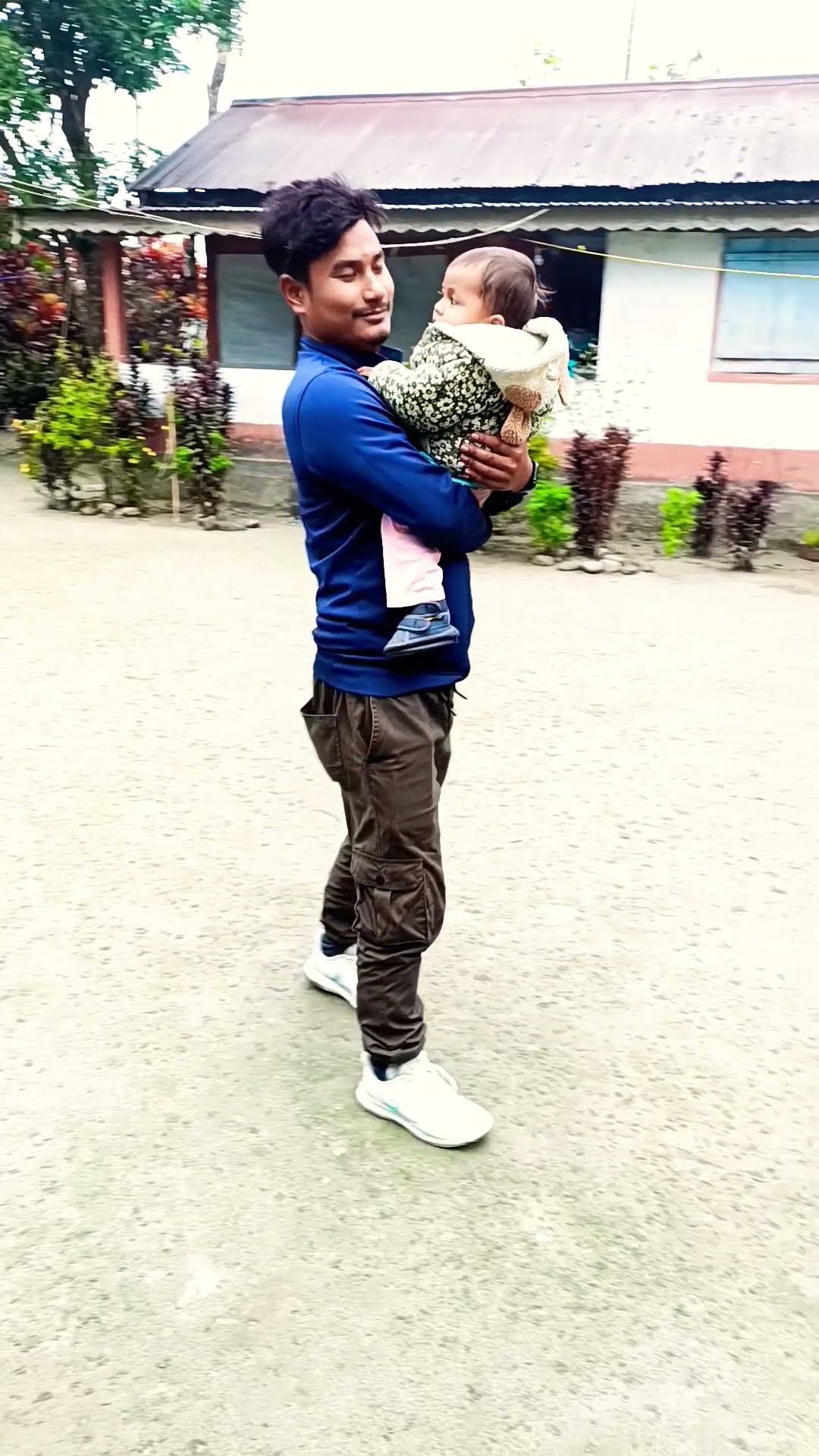 khiana #love #song - YouTube