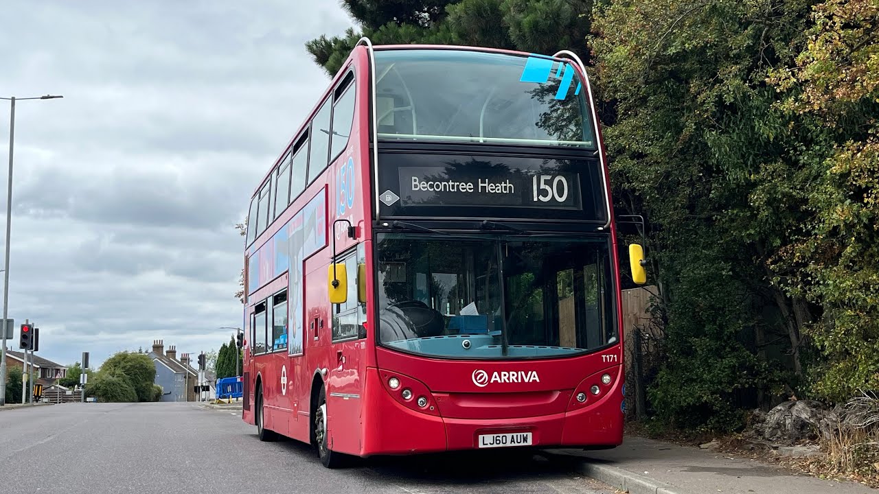 Full Route Visual. Route 150: Becontree Heath - Chigwell Row ...