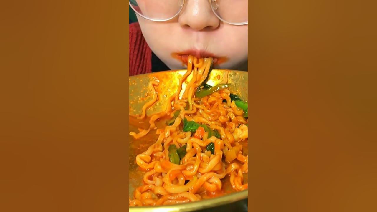 Noodles Asmr Asmr Food Eating Sounds Noodles Mukbang Shorts 2 Youtube
