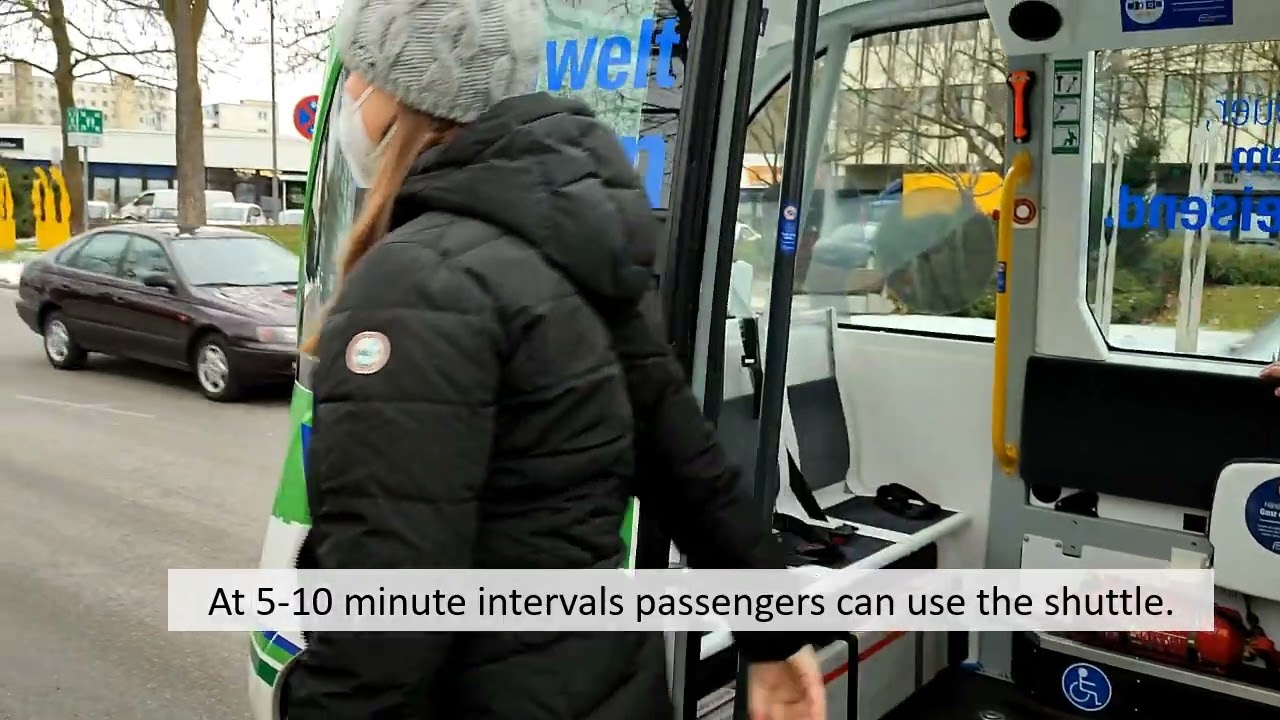 Autonomous People Mover Regensburg EMILIA Regensburg - YouTube