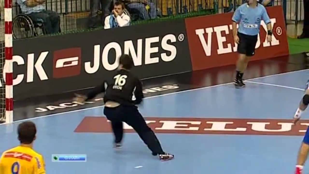 BEST HANDBALL SAVES VOL 2 HD - YouTube