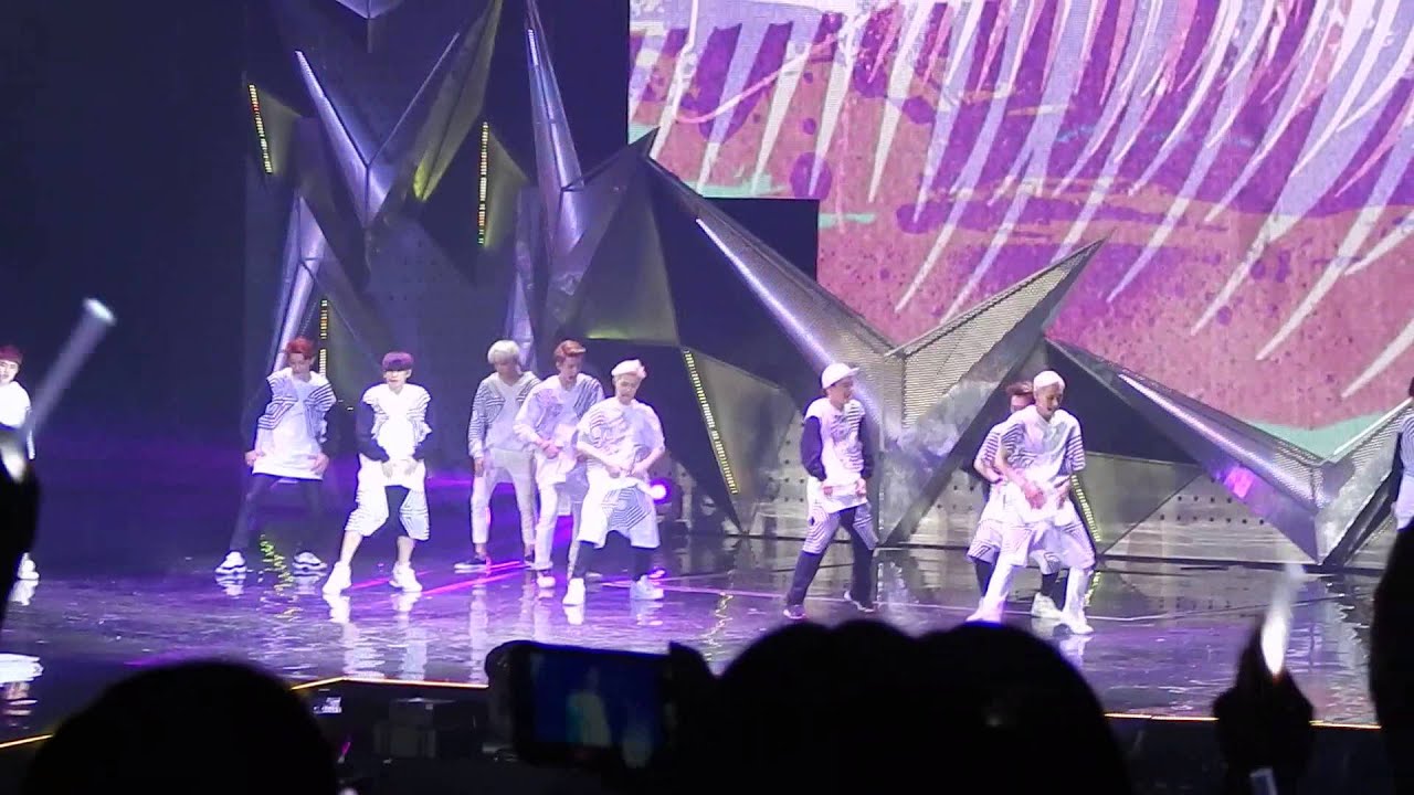 140602 EXO - History@EXO香港演唱會 - YouTube