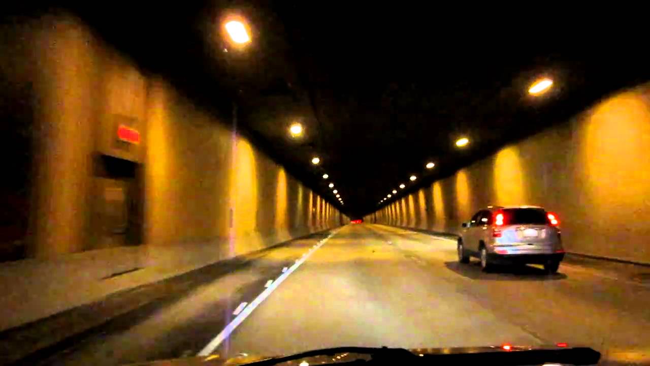 Driving through Seattle at night - YouTube