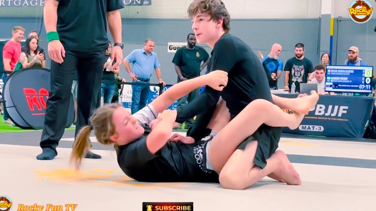 Girl VS Boy Grappling Wrestling🤔Girl And Boy Dangal Kushti#wwe# ...