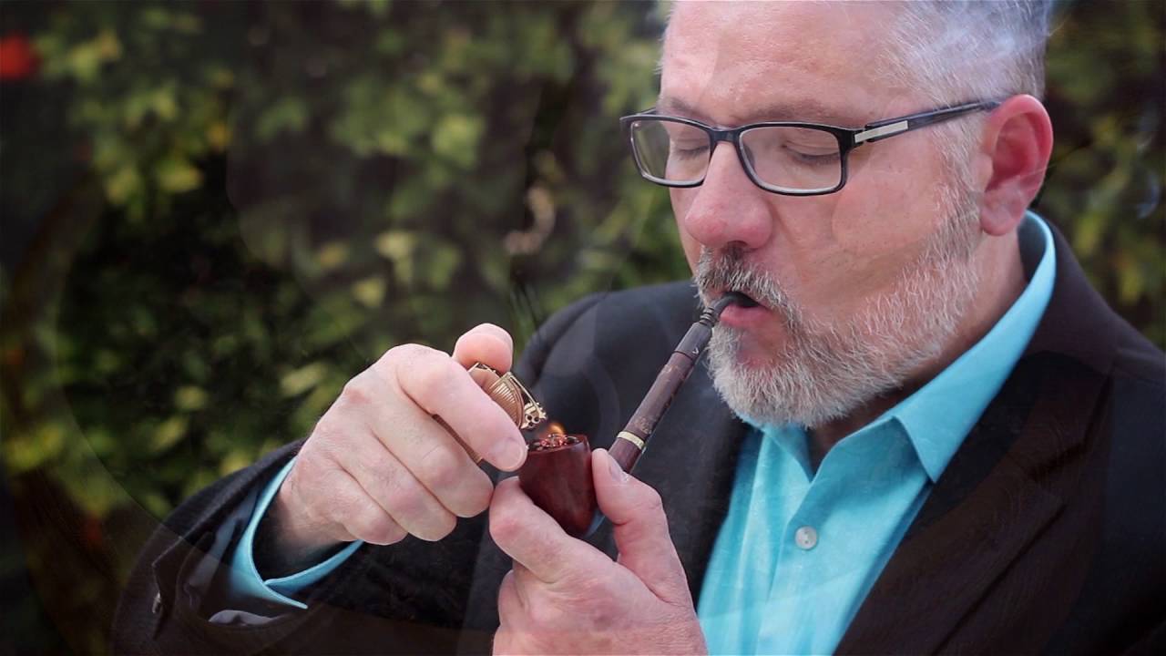 Mr. Brog #9 Vincent Pipe - Product Video - YouTube
