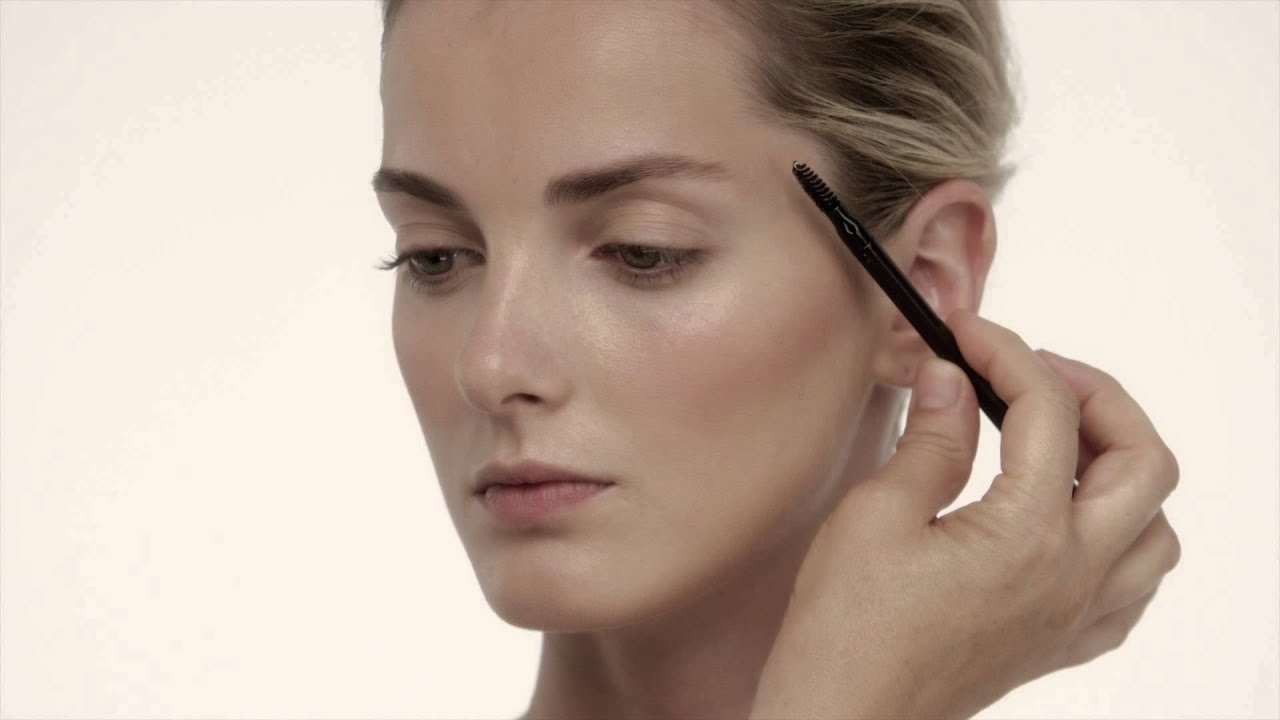 Mini Master Class: Color Define Brow Pencil - YouTube